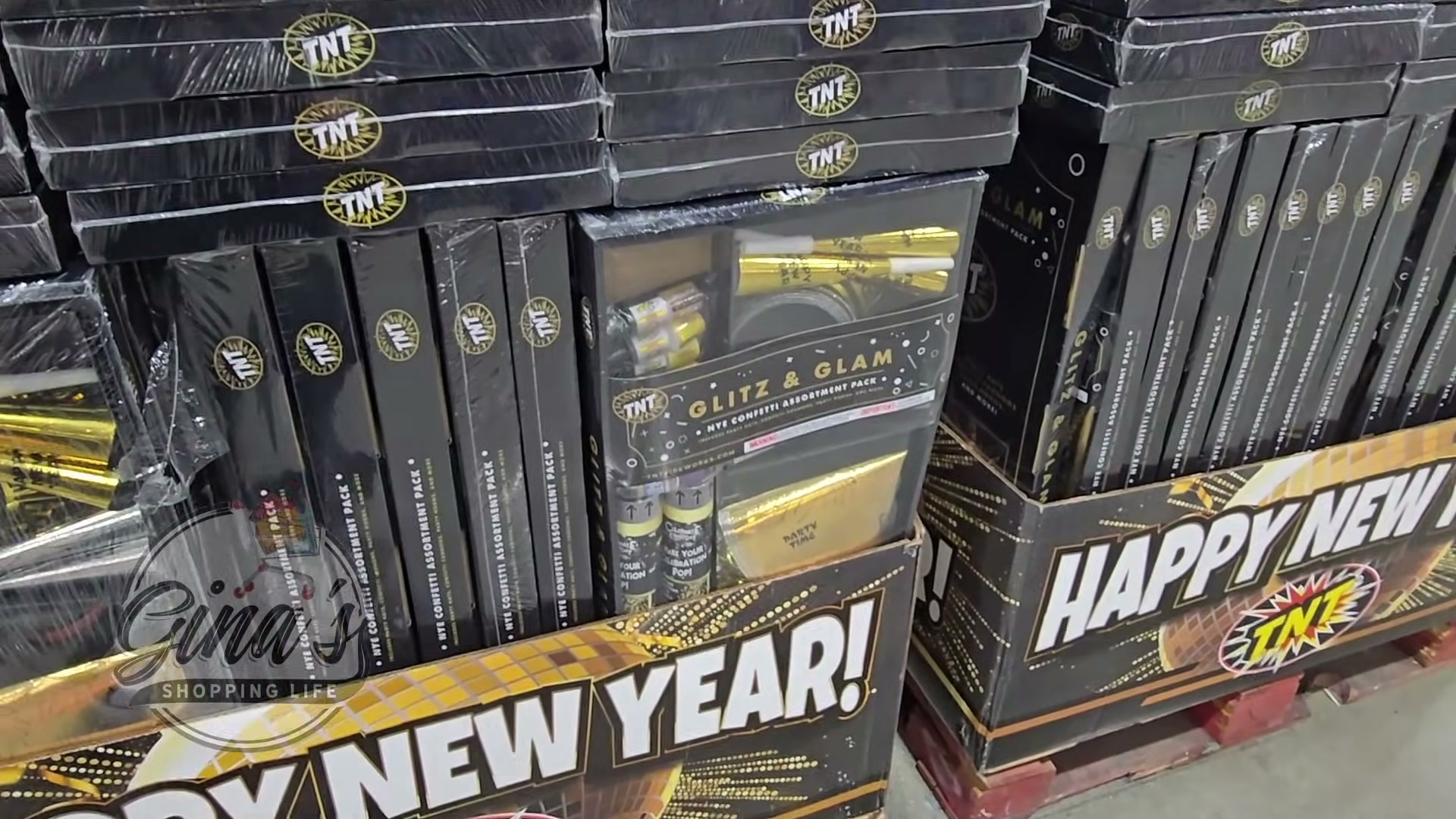 TNT Fireworks Glitz and Glam 52 Pieces Variety Pack (#1891635) - $34.89 ...